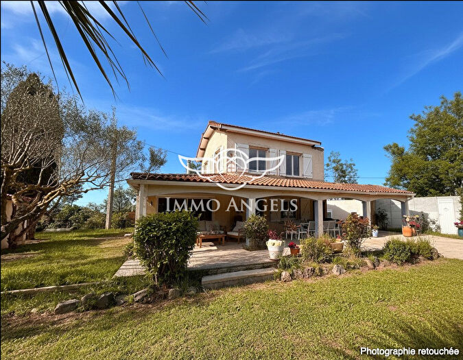 Maison à vendre - Agde, La Ville - 4 pièces - 3 chambres