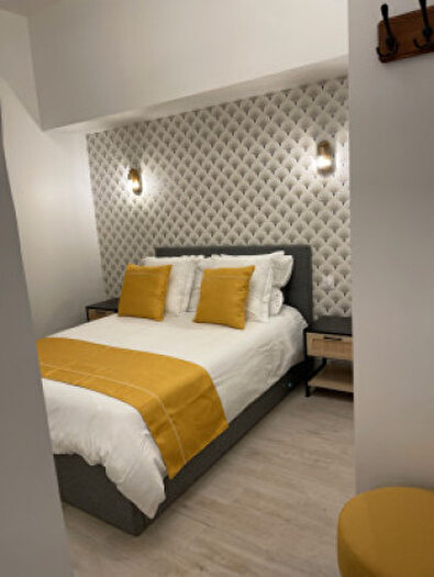 Appartement à louer - Paroy-sur-Tholon - 2 pièces - 1 chambre