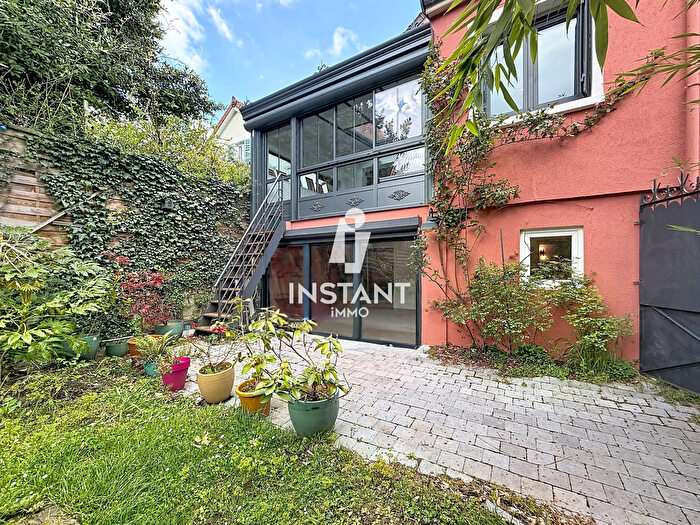 Maison à vendre - Alfortville, Mairie, Gare - 6 pièces - 4 chambres