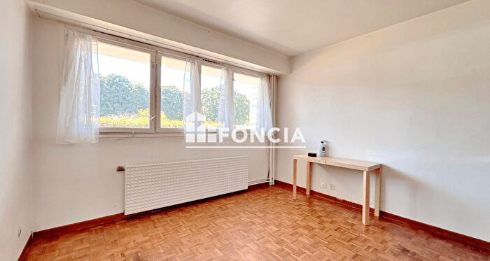 Marly-le-Roi, Montval, Côteaux : Appartement 1 pièce à vendre
