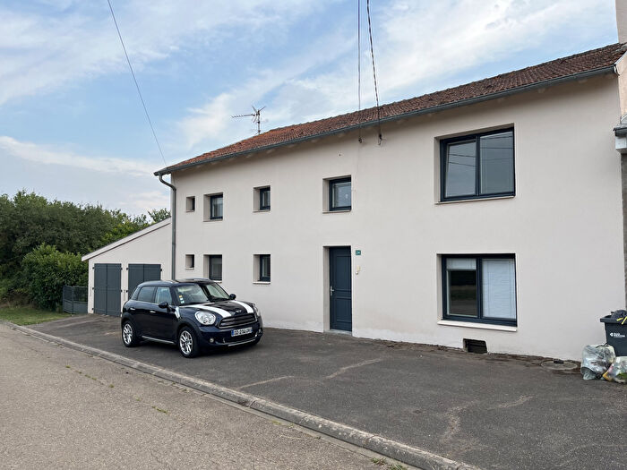 Maison à vendre - Saint-Jure - 7 pièces - 4 chambres