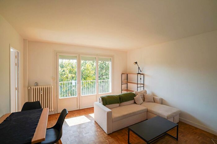 Angers, Madeleine, Saint-Léonard, Justices : Appartement 4 pièces à louer