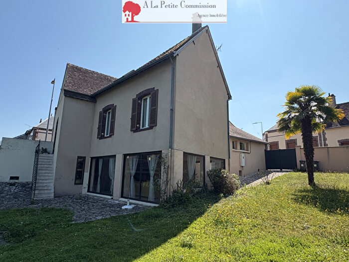 Maison à vendre - Thivars - 10 pièces - 4 chambres