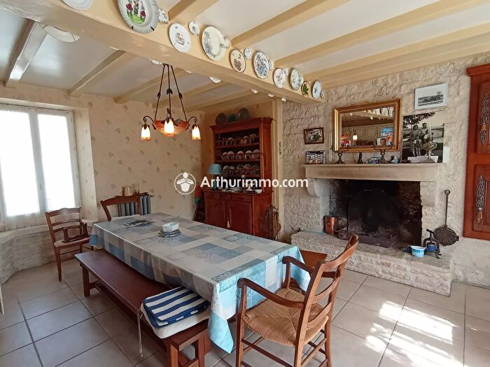 Maison à vendre - Aulnay - 6 pièces - 4 chambres