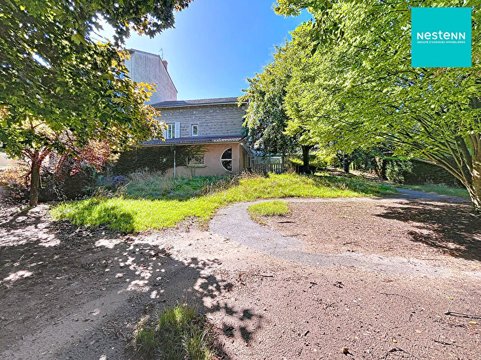 Maison à vendre - Montbrison, Beauregard, Maupas - 12 pièces - 4 chambres