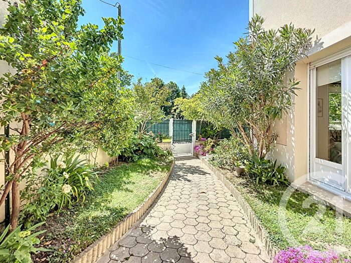 Maison à vendre - Vert-Saint-Denis - 6 pièces - 3 chambres