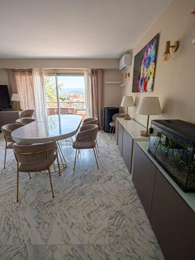 Nice, Lanterne : Appartement 4 pièces à vendre