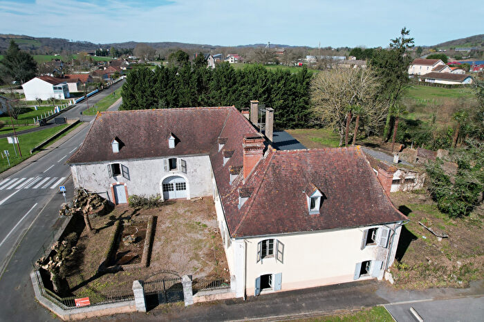 Maison à vendre - Guinarthe-Parenties - 14 pièces - 10 chambres
