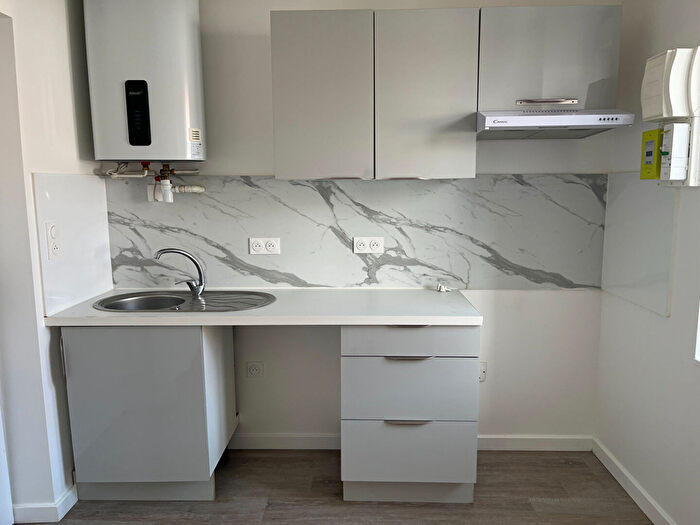 Appartement 2 pièces à Le Creusot, Nord Est, à louer