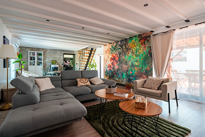 Saint-Philbert-de-Grand-Lieu : Maison 7 pièces à vendre