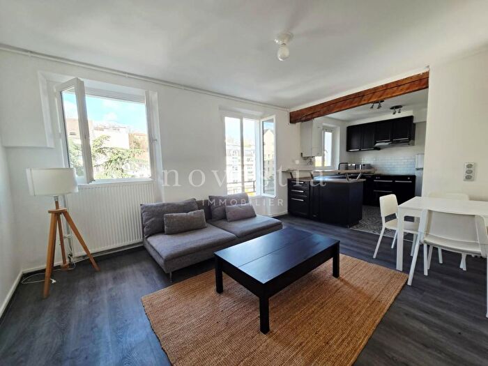 Appartement à vendre - Sèvres, Centre-ville, Cristallerie, Manufacture, Danton - 3 pièces - 2 chambres