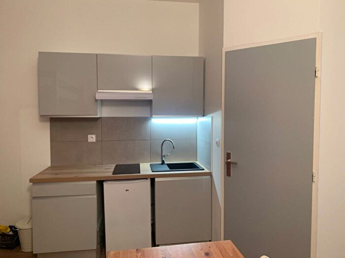 Centre-ville, Victor Hugo, Grenoble - Appartement 1 pièce à louer