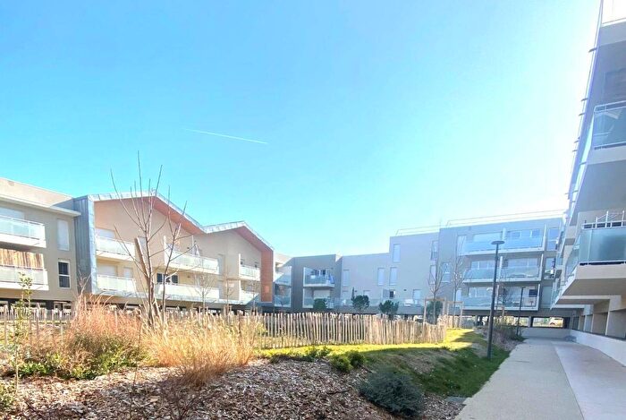 Appartement à louer - Zone Industrielle, Arles - 2 pièces - 1 chambre