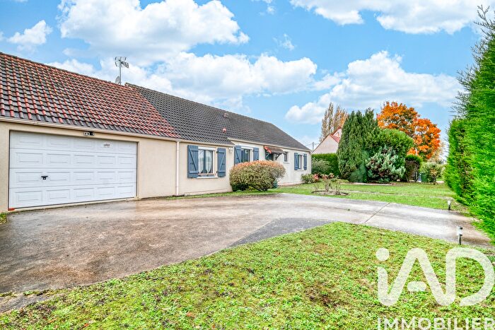 Maison à vendre - Voinsles - 6 pièces - 4 chambres