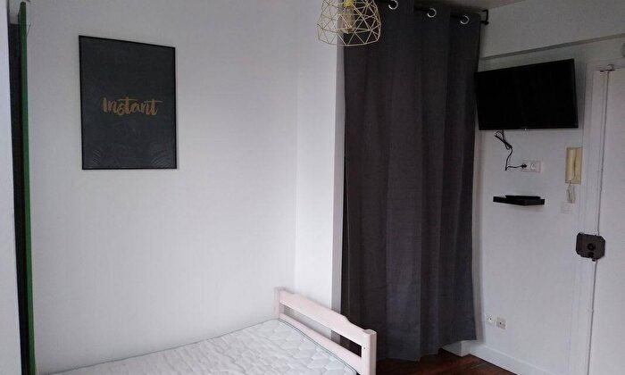 Appartement à louer - Colombes - 1 pièce