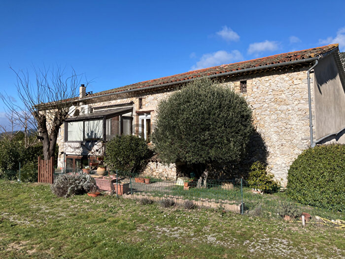 Maison à vendre - Saint-Hippolyte-du-Fort - 7 pièces - 4 chambres