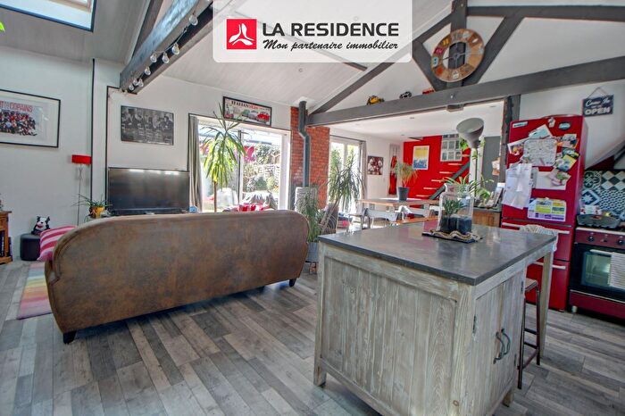 Maison à vendre - Les Clayes-sous-Bois, Nord - 4 pièces - 3 chambres