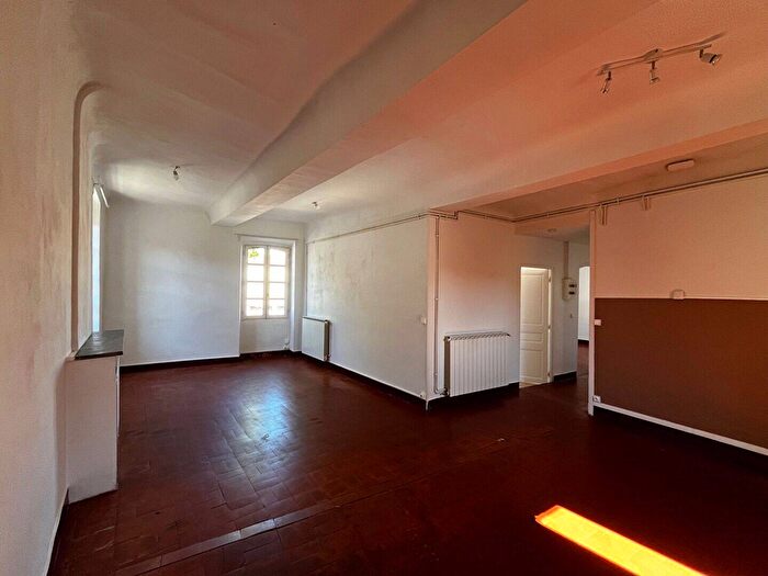 Appartement 4 pièces à louer - Tourves