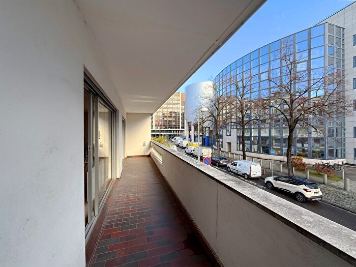 Appartement à vendre - Strasbourg, Orangerie - 4 pièces - 3 chambres