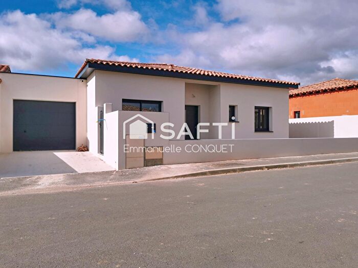 Maison à vendre - Ginestas - 4 pièces - 3 chambres