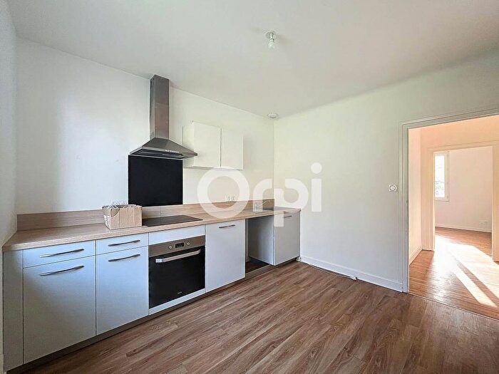 Maison à louer - Bouquet, Brive-la-Gaillarde - 4 pièces - 3 chambres