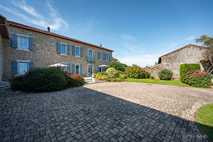 Maison à vendre - Ausson - 9 pièces