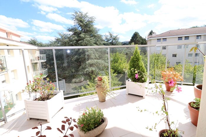 Appartement 5 pièces à vendre - La Celle-Saint-Cloud, Le Centre