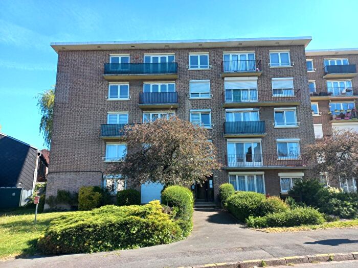 Appartement à louer - Tourcoing, Malcense, Egalité - 3 pièces - 2 chambres