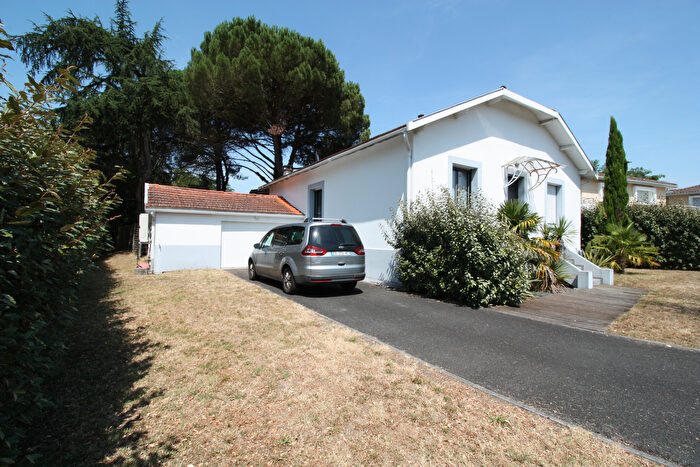 Gradignan, Saint-Géry, Favard : Maison 7 pièces à vendre