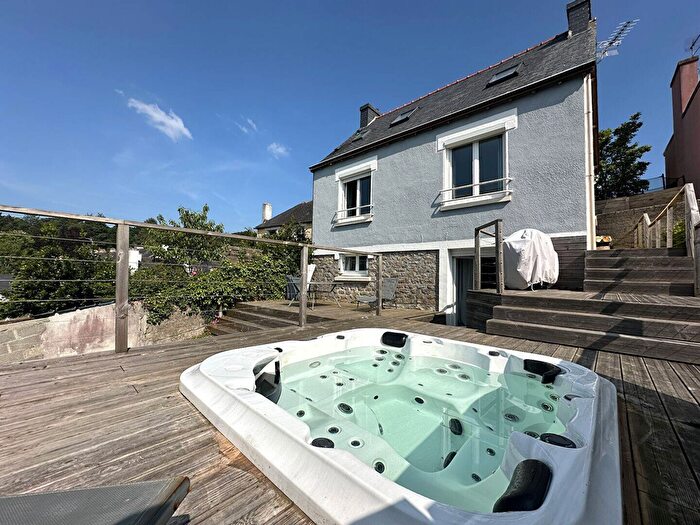 Maison à louer - Kerfeunteun, Quimper - 4 pièces - 3 chambres