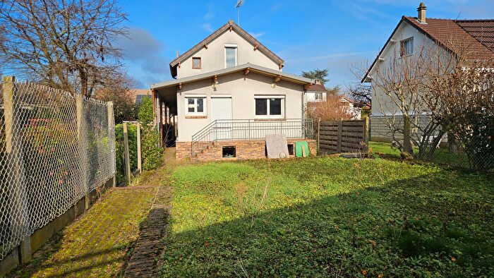 Maison à vendre - La Ville-du-Bois - 5 pièces - 2 chambres