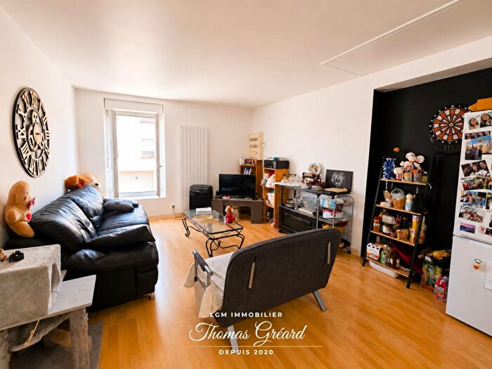 Maison 4 pièces à Lanneray, à vendre