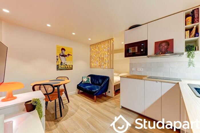 Appartement à louer - Pentes de la croix-rousse, Lyon er arrondissement - 1 pièce