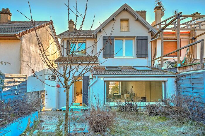 Maison à vendre - Villiers-sur-Marne, Les Ponceaux - 5 pièces - 3 chambres