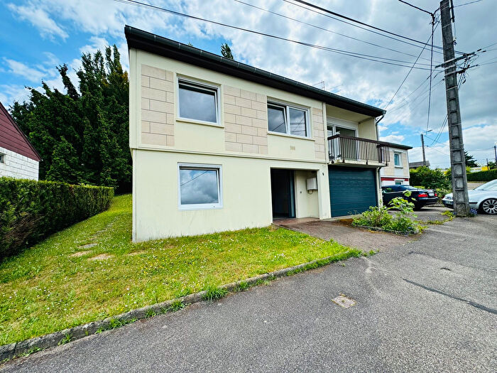 Maison à vendre - Sarreguemines, Himmelsberg, Beausoleil, Blauberg, Route de Nancy - 6 pièces - 5 chambres