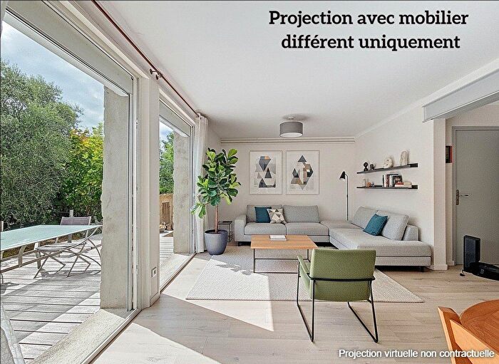 Maison à vendre - Saint-Geniès-Bellevue - 7 pièces - 5 chambres