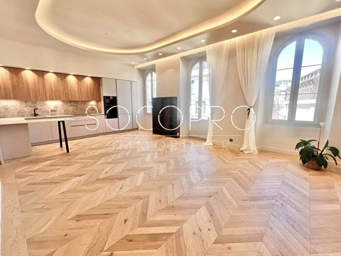 Appartement 5 pièces à vendre à Nice