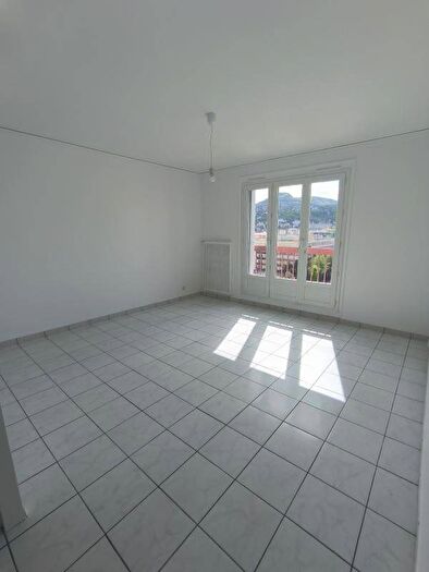 Appartement à louer - La Fontaine du Bac, Clermont-Ferrand - 3 pièces - 2 chambres