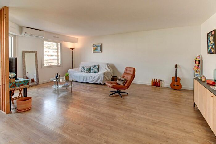 Appartement à vendre - Nice, Riquier - 3 pièces - 2 chambres