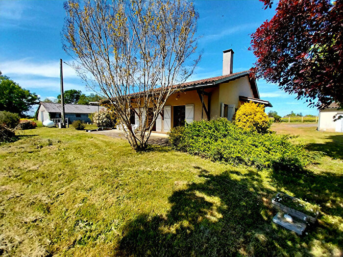 Maison à vendre - Saint-Pierre-de-Mons - 5 pièces - 4 chambres