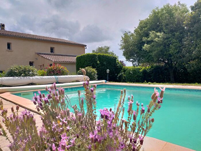 Maison 6 pièces à Richerenches, à vendre