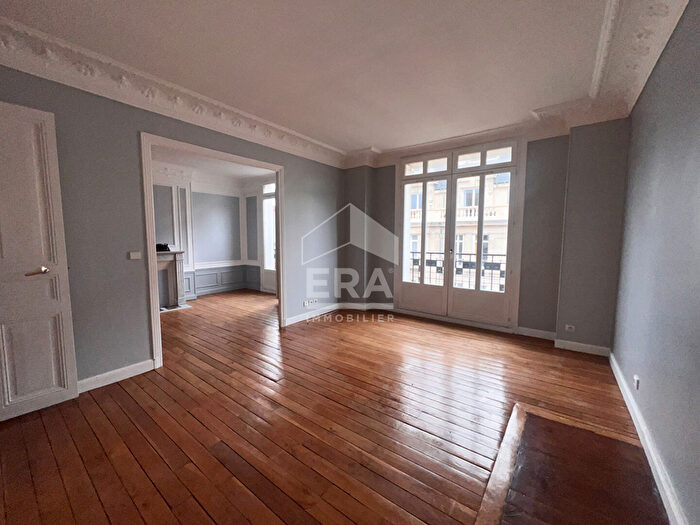 Appartement 4 pièces à louer à Reims, Centre-ville