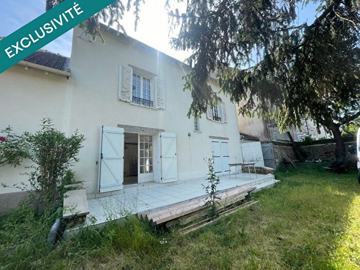 Maison 5 pièces à vendre à Fontenay-Trésigny