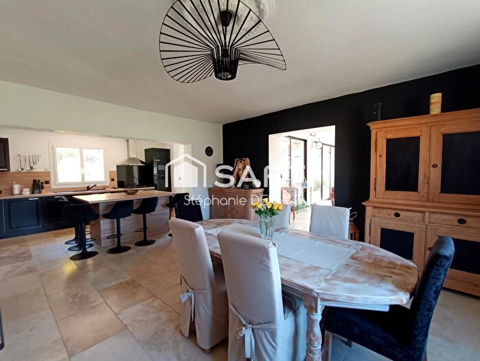 Maison à vendre - Draguignan, Centre-ville historique - 5 pièces - 4 chambres