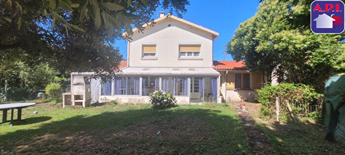 Maison 4 pièces à Pamiers, Lafitte, Les Usines, Jeu du Mail, La Plaine, à louer