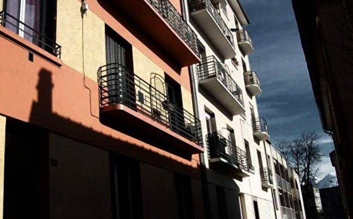 Appartement à louer - Grenoble - 3 pièces - 2 chambres