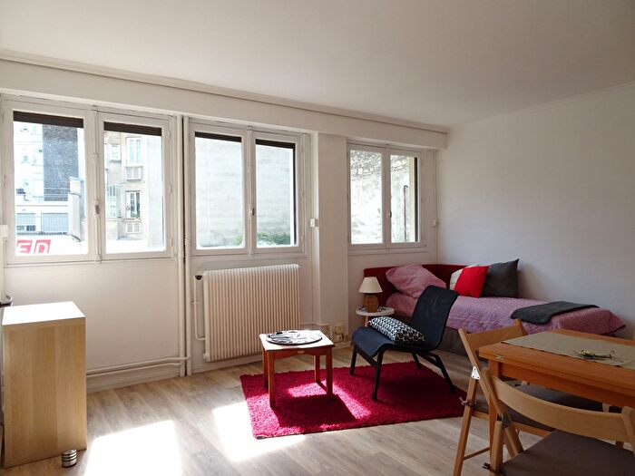 Appartement 1 pièce à vendre - Paris 18ème, Grandes Carrières, Clichy