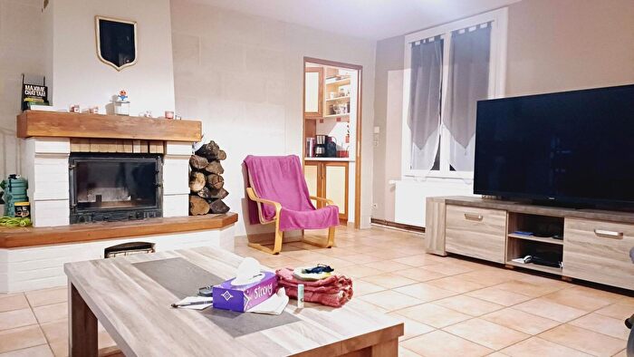 Crisolles : Maison 6 pièces à vendre