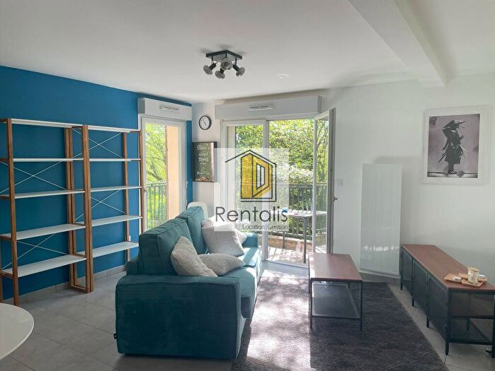 Appartement à louer - Ouest, Saint-Genis-Pouilly - 2 pièces - 1 chambre