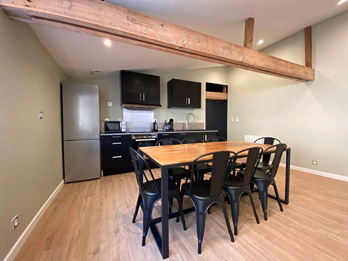 Appartement à louer - Trois Quartiers-Centre Ville, Poitiers - 4 pièces - 3 chambres